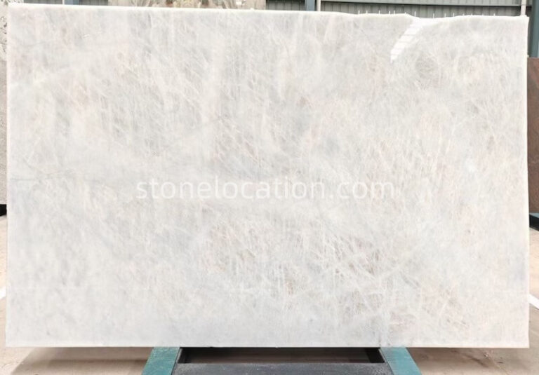 Cristallo Quartzite - Stone Location